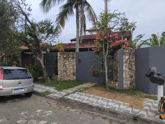 Casa / Sobrado para Venda em Itanhaém/SP Gaivota Praia 3 Quartos