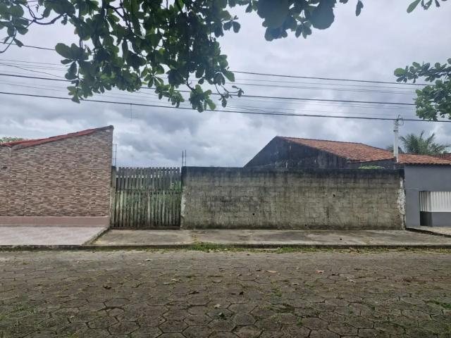 Casa / Sobrado para Venda em Itanhaém/SP Jardim das Palmeiras
