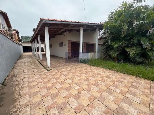 Casa / Sobrado para Venda em Itanhaém/SP Jardim das Palmeiras 2 Quartos