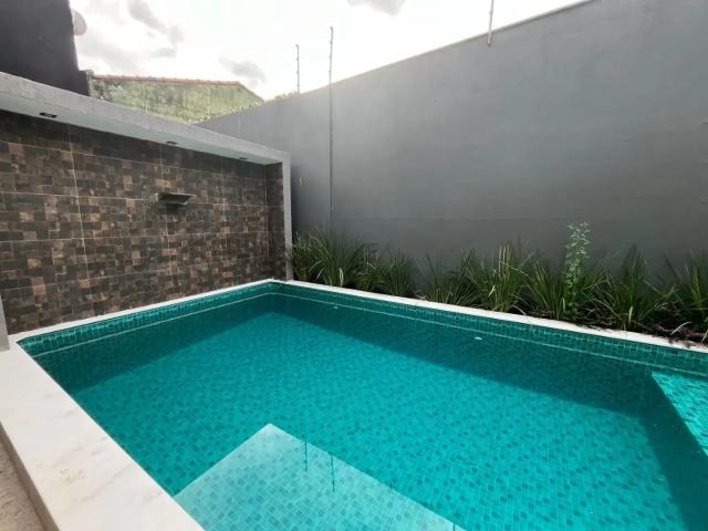 Casa / Sobrado para Venda em Itanhaém/SP Jardim das Palmeiras 2 Quartos