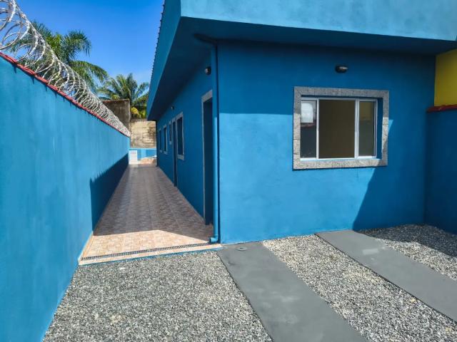 Casa / Sobrado para Venda em Itanhaém/SP Jardim das Palmeiras 2 Quartos