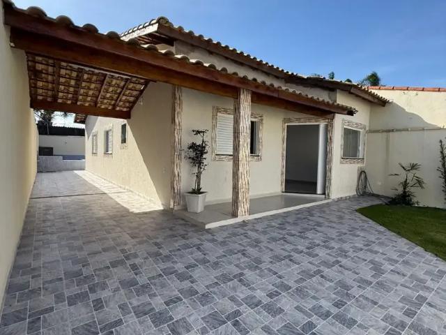 Casa / Sobrado para Venda em Itanhaém/SP Jardim das Palmeiras 3 Quartos