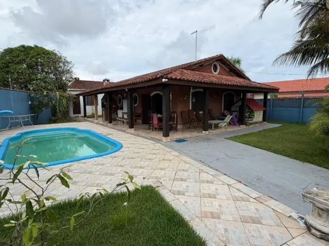 Casa / Sobrado para Venda em Itanhaém/SP Jardim Grandesp 4 Quartos