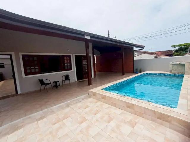Casa / Sobrado para Venda em Itanhaém/SP Jardim Grandesp 5 Quartos