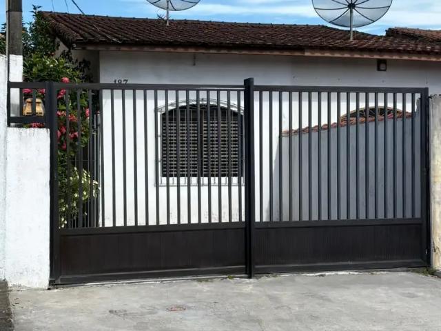 Casa / Sobrado para Venda em Itanhaém/SP Jardim Grandesp 2 Quartos