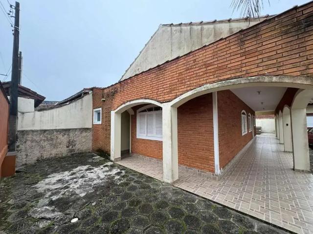 Casa / Sobrado para Venda em Itanhaém/SP Jardim Grandesp 3 Quartos
