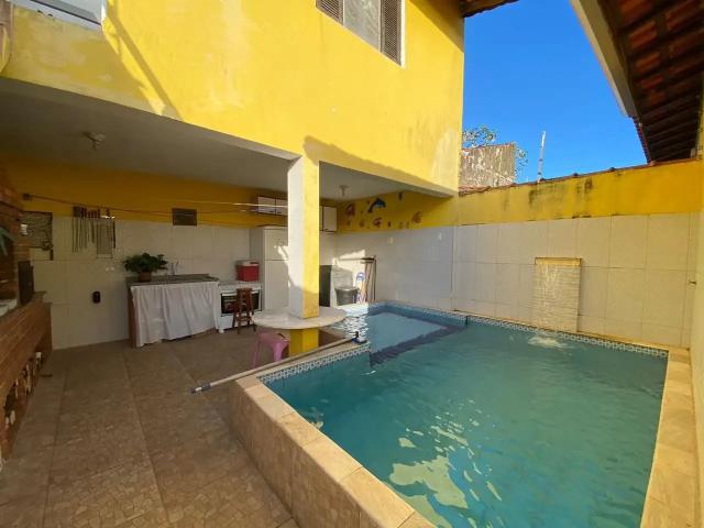 Casa / Sobrado para Venda em Itanhaém/SP Jardim Grandesp 3 Quartos