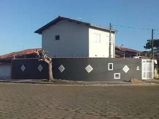 Casa / Sobrado para Venda em Itanhaém/SP Jardim Grandesp 3 Quartos