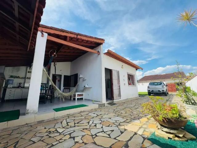 Casa / Sobrado para Venda em Itanhaém/SP Jardim Grandesp 3 Quartos