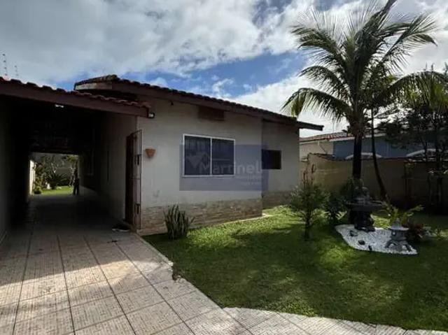 Casa / Sobrado para Venda em Itanhaém/SP Jardim Grandesp 3 Quartos