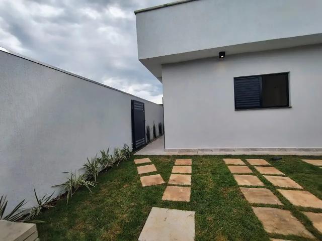 Casa / Sobrado para Venda em Itanhaém/SP Jardim Grandesp 3 Quartos