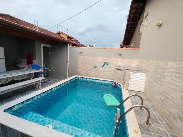 Casa / Sobrado para Venda em Itanhaém/SP Jardim Guacira 2 Quartos