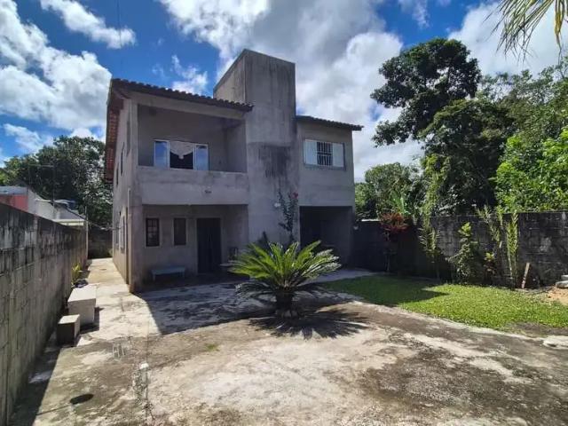 Casa / Sobrado para Venda em Itanhaém/SP Jardim Guacira 4 Quartos