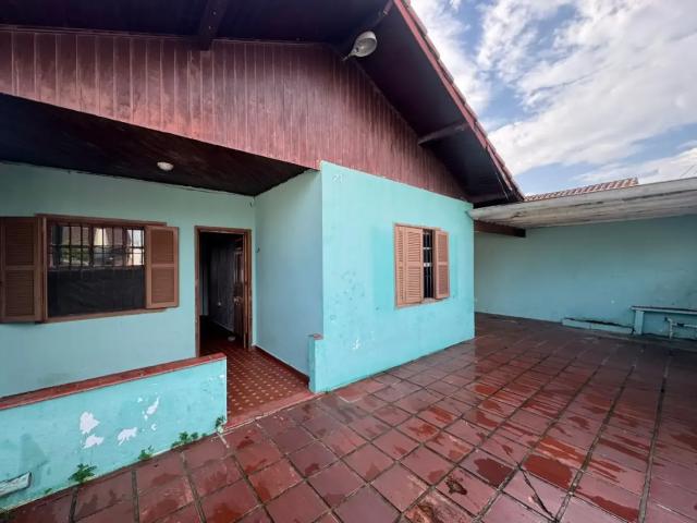 Casa / Sobrado para Venda em Itanhaém/SP Jardim Ivoty 4 Quartos