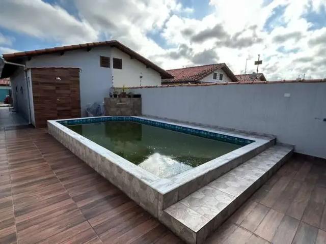 Casa / Sobrado para Venda em Itanhaém/SP Jardim Jamaica 2 Quartos