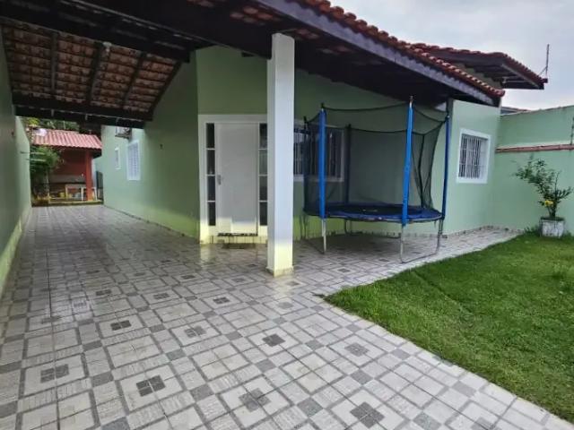 Casa / Sobrado para Venda em Itanhaém/SP Jardim Jamaica 3 Quartos