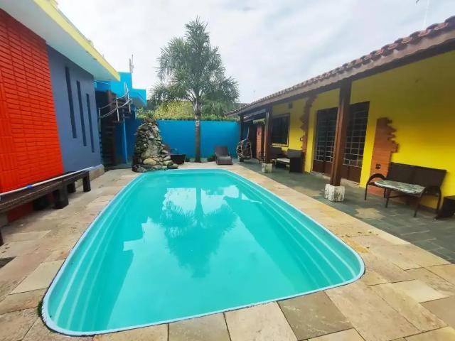Casa / Sobrado para Venda em Itanhaém/SP Jardim Jamaica 3 Quartos