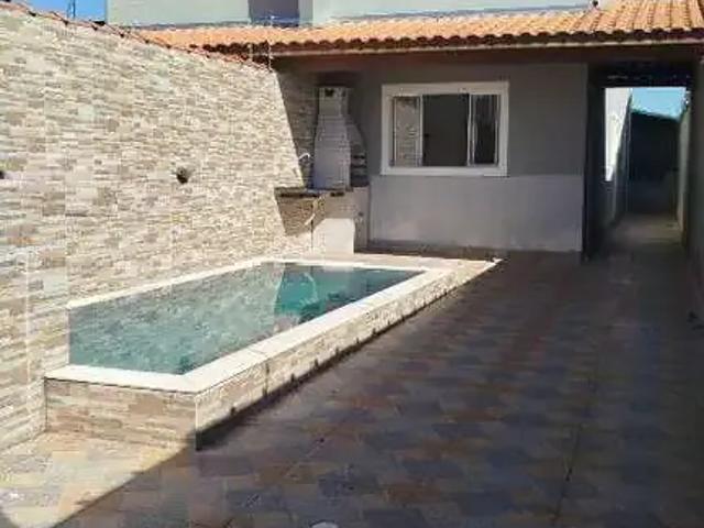 Casa / Sobrado para Venda em Itanhaém/SP Jardim Jamaica 3 Quartos