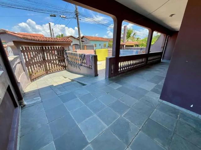 Casa / Sobrado para Venda em Itanhaém/SP Jardim Oásis 3 Quartos