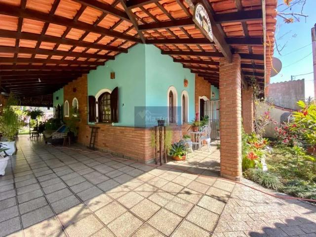 Casa / Sobrado para Venda em Itanhaém/SP Jardim Regina 3 Quartos