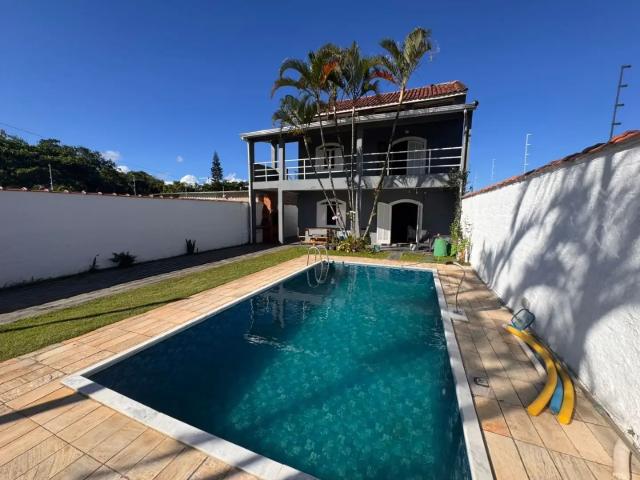 Casa / Sobrado para Venda em Itanhaém/SP Jardim Regina 4 Quartos