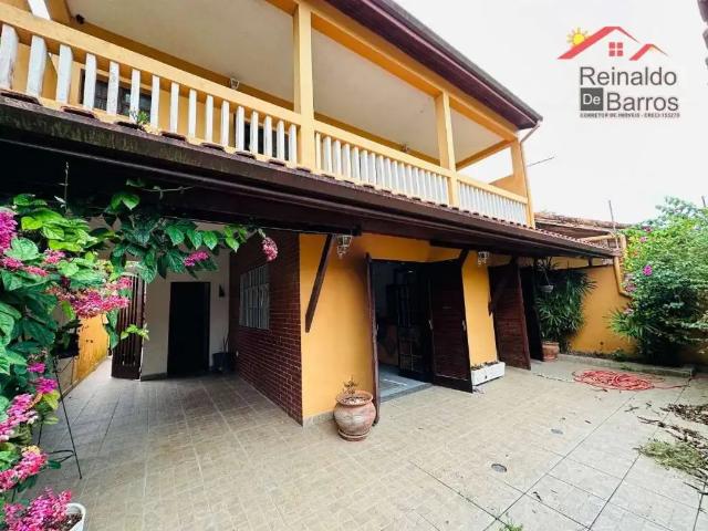 Casa / Sobrado para Venda em Itanhaém/SP Jardim São Fernando 5 Quartos