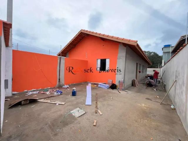 Casa / Sobrado para Venda em Itanhaém/SP Jardim São João 2 Quartos