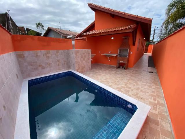 Casa / Sobrado para Venda em Itanhaém/SP Jardim São João 2 Quartos