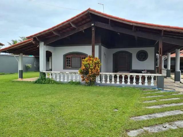 Casa / Sobrado para Venda em Itanhaém/SP Jardim Santa Terezinha 4 Quartos