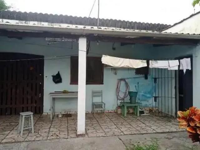 Casa / Sobrado para Venda em Itanhaém/SP Jardim Sabaúna 3 Quartos