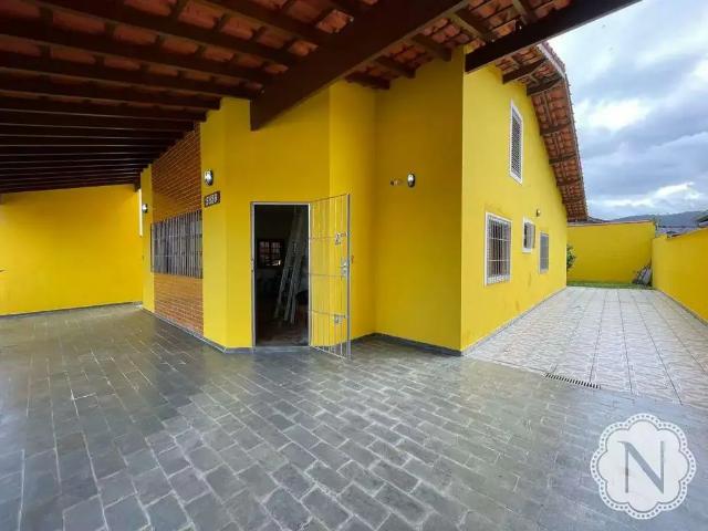 Casa / Sobrado para Venda em Itanhaém/SP Jardim Suarão 3 Quartos