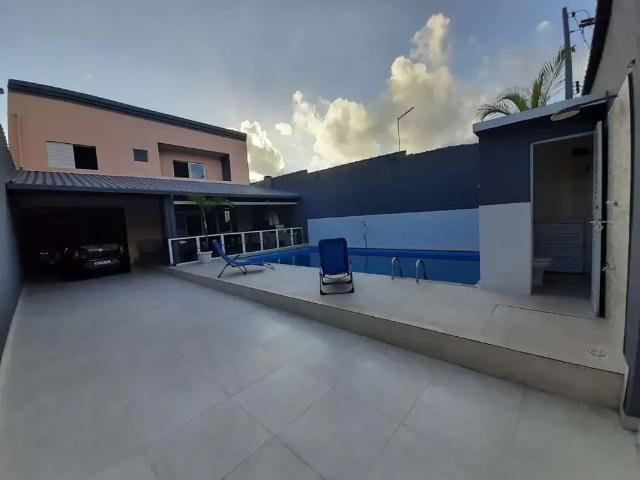 Casa / Sobrado para Venda em Itanhaém/SP Jequitibá 5 Quartos