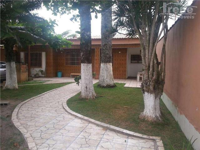 Casa / Sobrado para Venda em Itanhaém/SP Jequitibá 3 Quartos