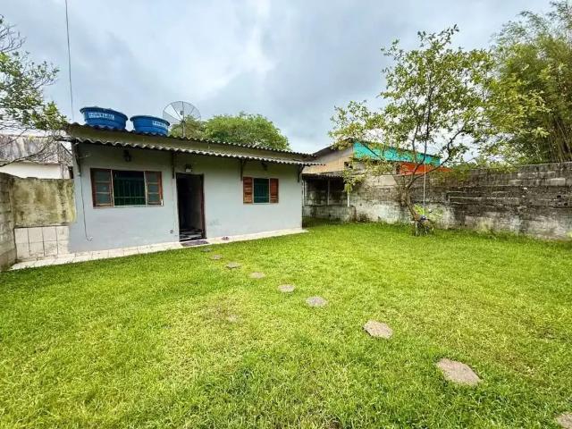 Casa / Sobrado para Venda em Itanhaém/SP Luíza Mar Mirim 2 Quartos