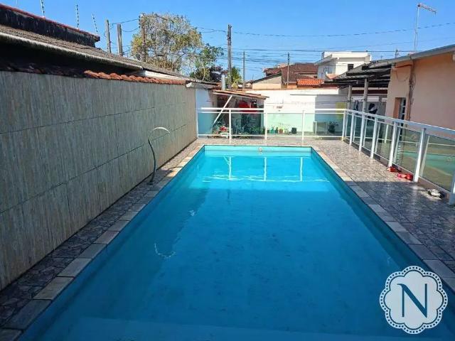 Casa / Sobrado para Venda em Itanhaém/SP Laranjeiras 3 Quartos