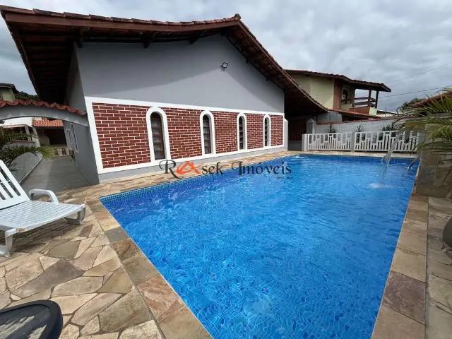 Casa / Sobrado para Venda em Itanhaém/SP Parque Augustus 5 Quartos