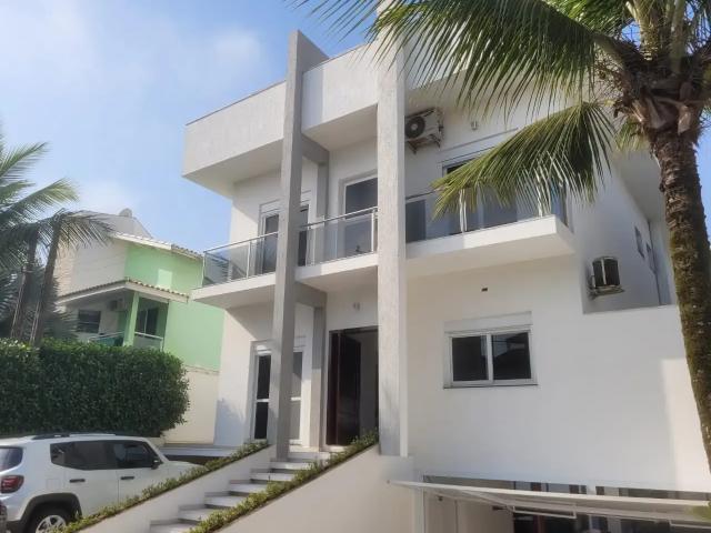 Casa / Sobrado para Venda em Itanhaém/SP Praia do Sonho 5 Quartos