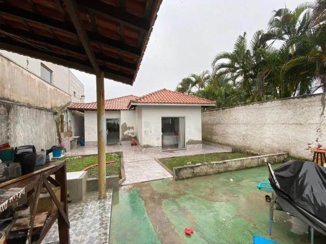 Casa / Sobrado para Venda em Itanhaém/SP Praia do Sonho 6 Quartos