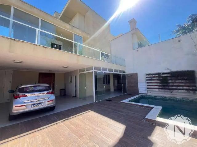 Casa / Sobrado para Venda em Itanhaém/SP Praia dos Sonhos 4 Quartos