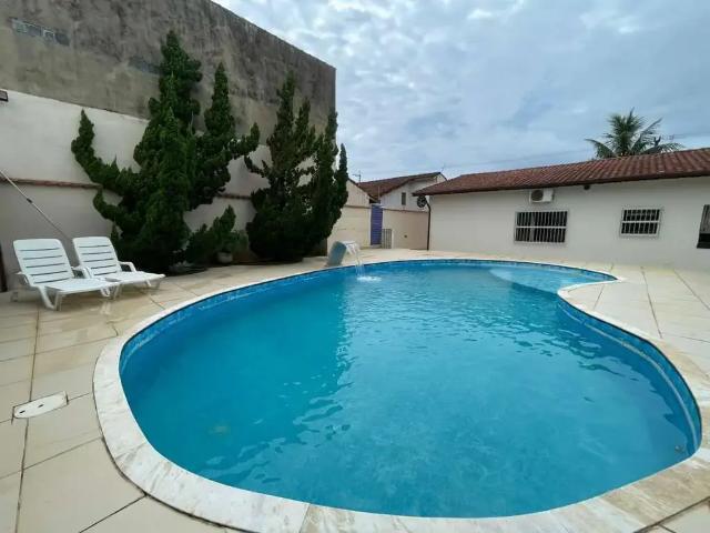 Casa / Sobrado para Venda em Itanhaém/SP Suarão 4 Quartos