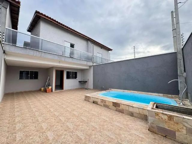 Casa / Sobrado para Venda em Itanhaém/SP Suarão 4 Quartos
