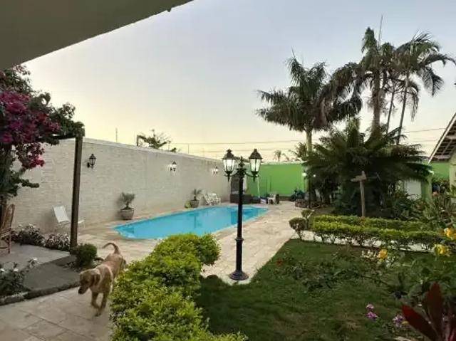 Casa / Sobrado para Venda em Itanhaém/SP Suarão 5 Quartos