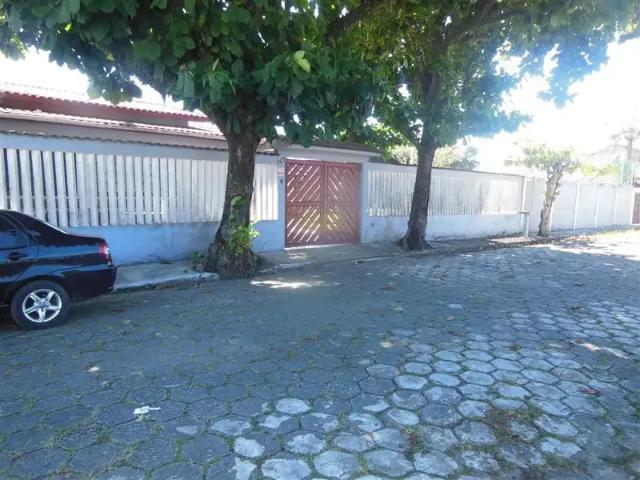 Casa / Sobrado para Venda em Itanhaém/SP Suarão 2 Quartos