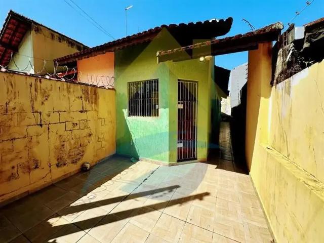 Casa / Sobrado para Venda em Itanhaém/SP Suarão 2 Quartos