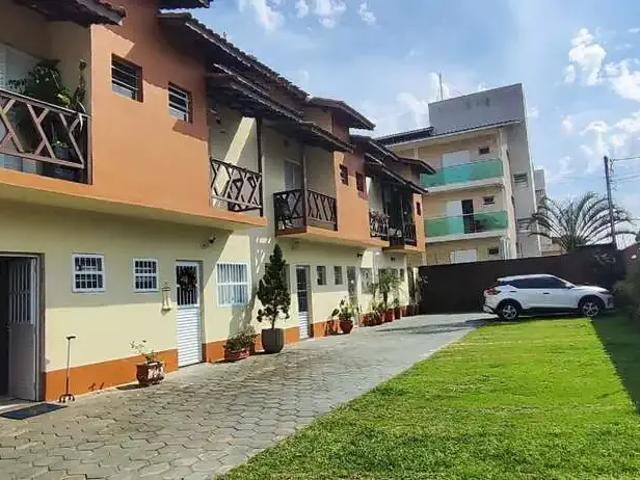 Casa / Sobrado para Venda em Itanhaém/SP Suarão 2 Quartos