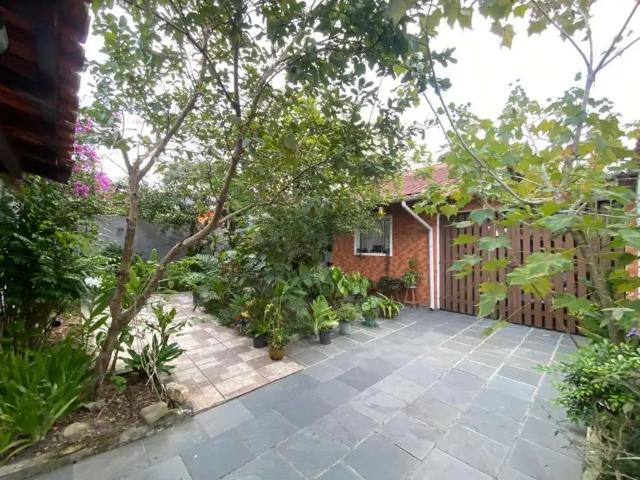 Casa / Sobrado para Venda em Itanhaém/SP Suarão 2 Quartos