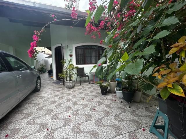 Casa / Sobrado para Venda em Itanhaém/SP Suarão 2 Quartos