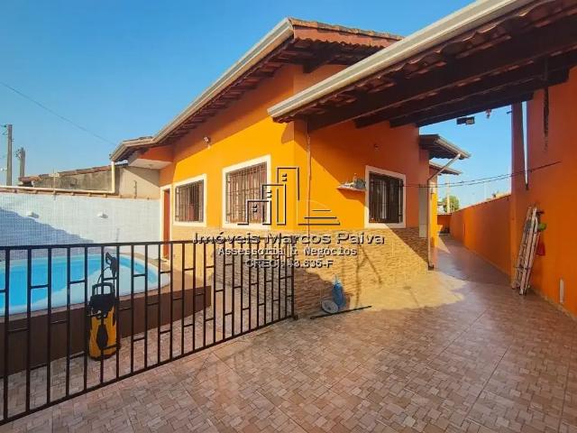 Casa / Sobrado para Venda em Itanhaém/SP Suarão 2 Quartos