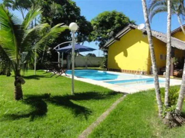 Casa / Sobrado para Venda em Itanhaém/SP Suarão 3 Quartos