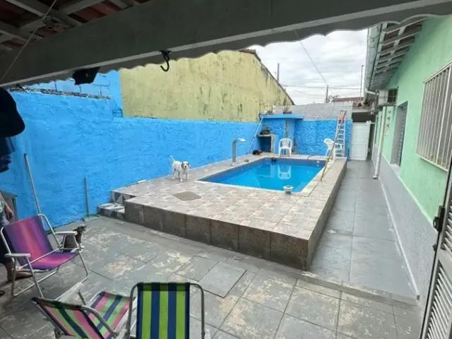 Casa / Sobrado para Venda em Itanhaém/SP Suarão 3 Quartos